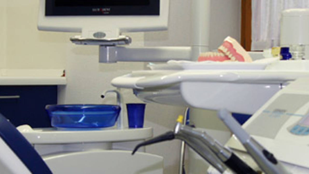 Professionelle Zahnreinigung - Praxis Dr. Gebhard